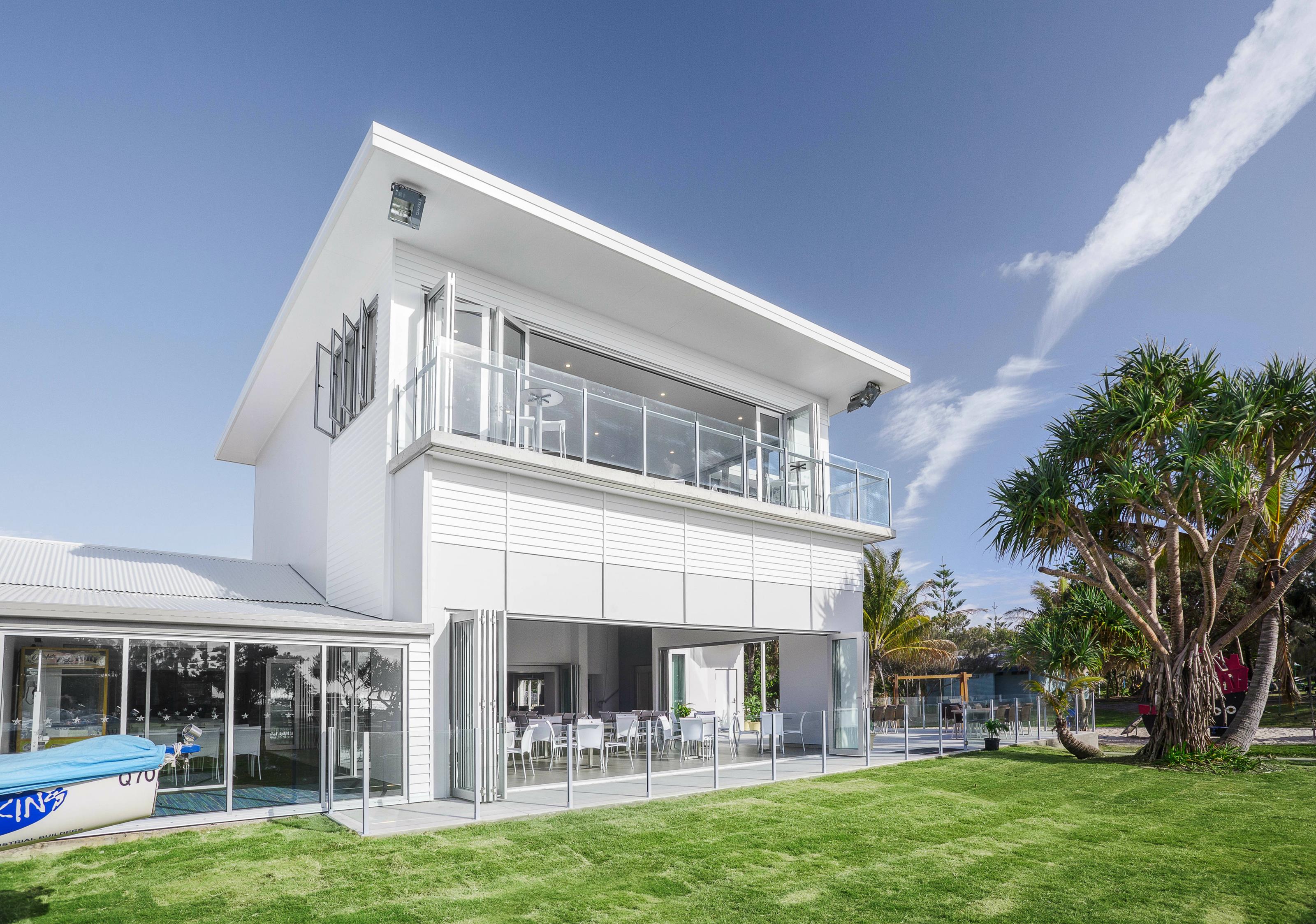 Kawana Surf Life Saving Club - TOMKINS | Commercial and Industrial Builders