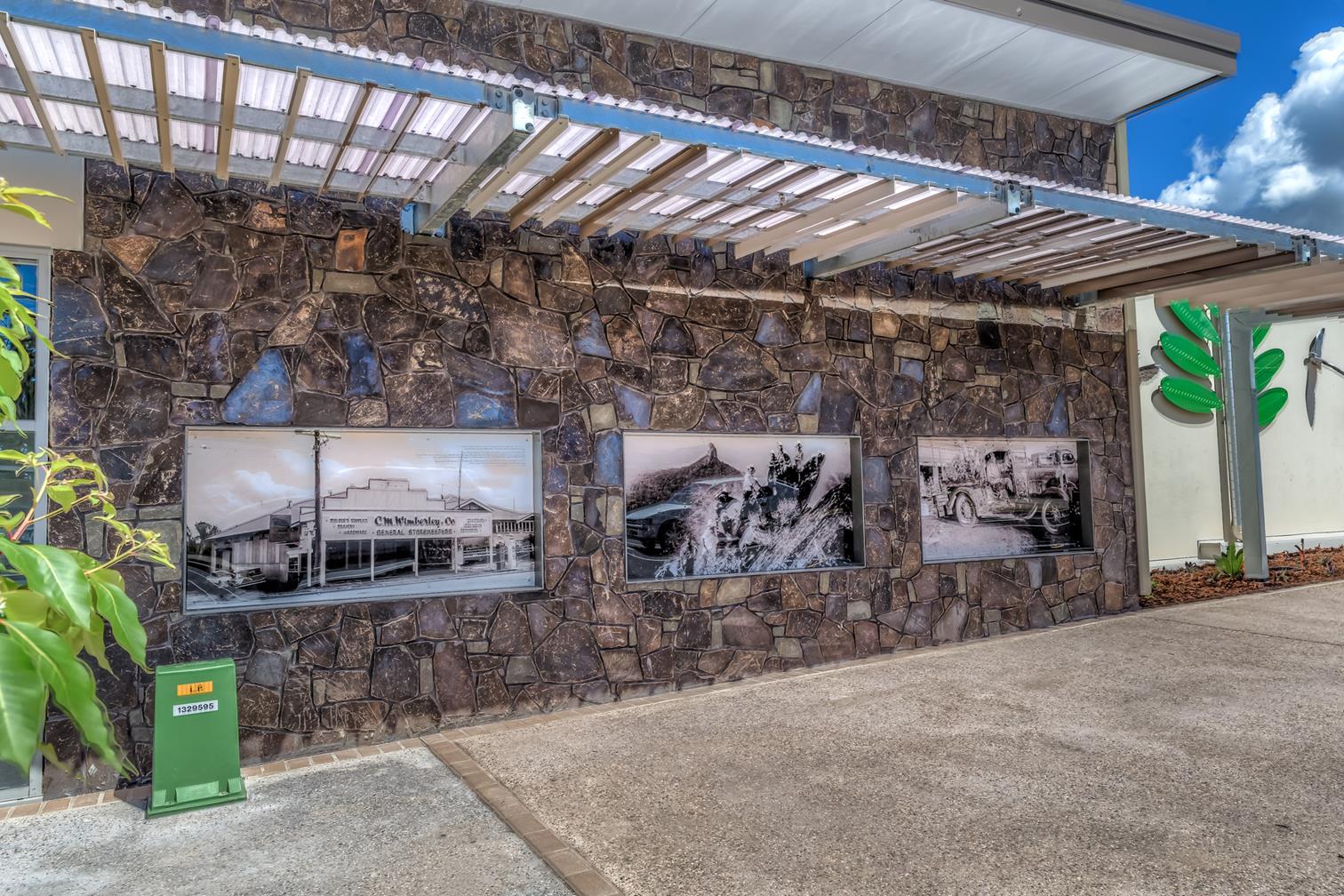 Beerwah Village Shopping Centre - TOMKINS | Commercial and Industrial ...