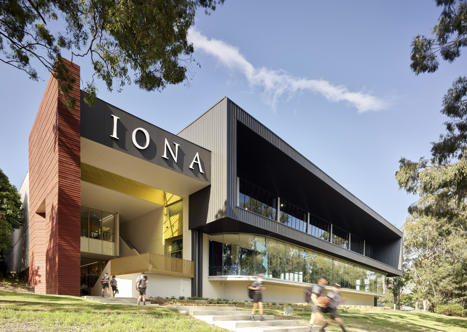 Iona College Multipurpose Hall, Lindum - TOMKINS | Commercial and ...