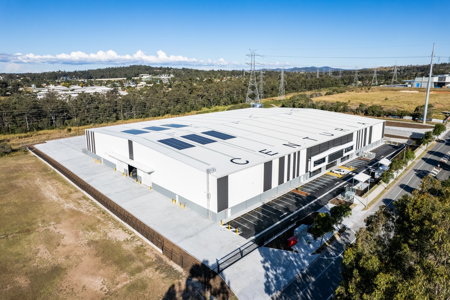 Centuria Warehouse, Bundamba - TOMKINS | Commercial and Industrial Builders
